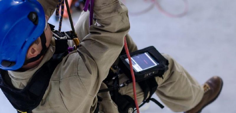 Thiết bị siêu âm khuyết tật nhỏ gọn EPOCH 6LT – VISCO NDT